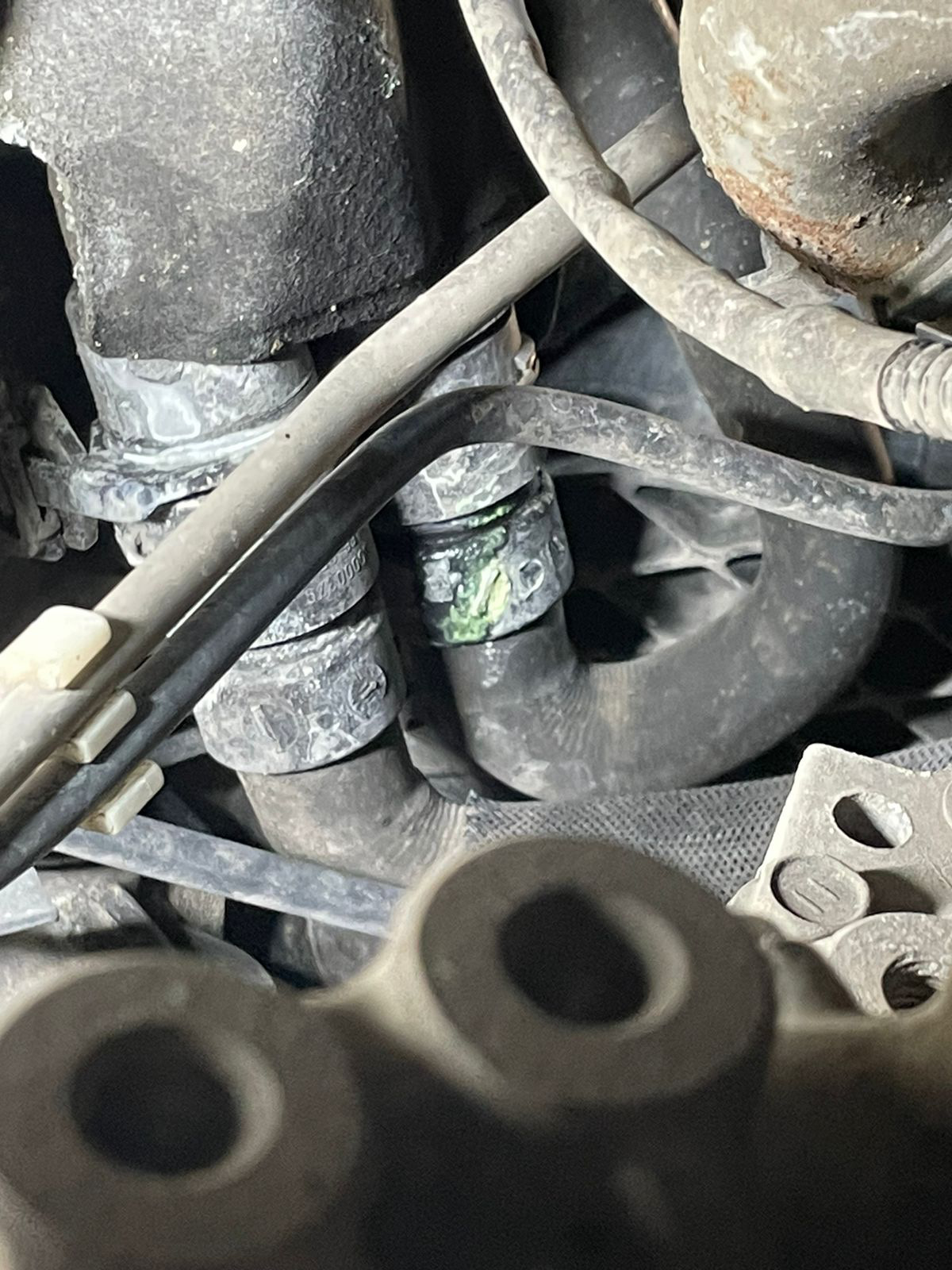 Течь антифриза — Volvo S80 (2G), 2,5 л, 2011 года | визит на сервис ...