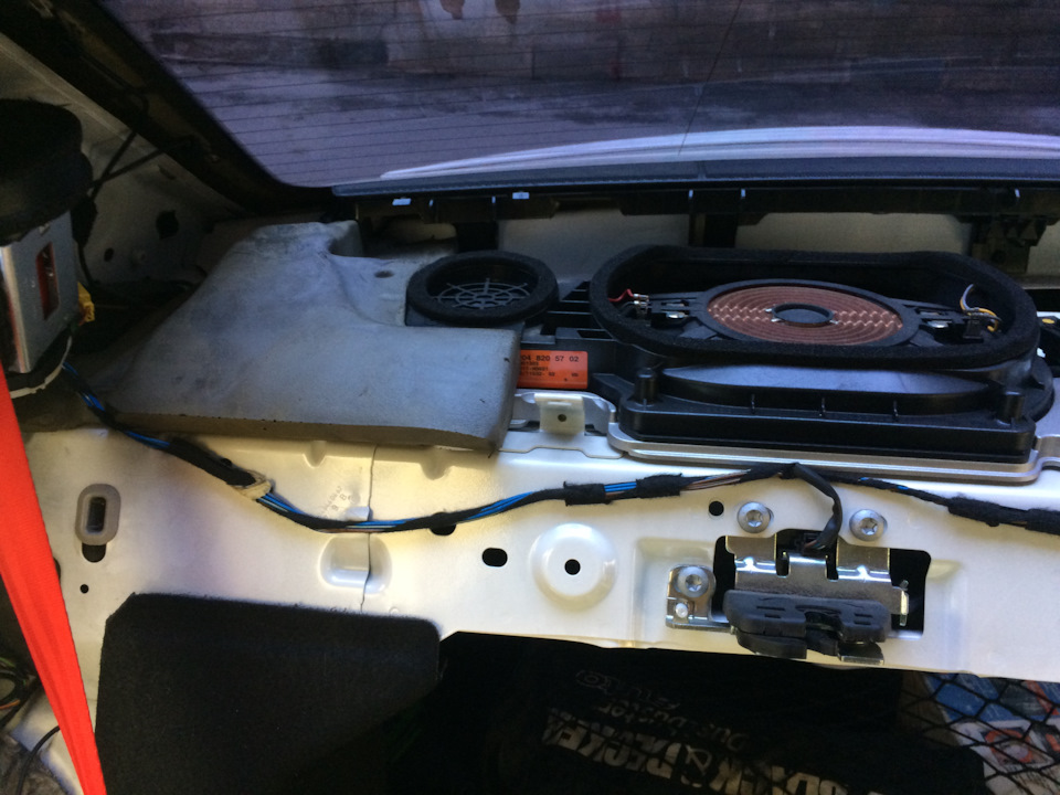 Опция 540 — Электро шторка заднего стекла. — Mercedes-Benz C-class ...