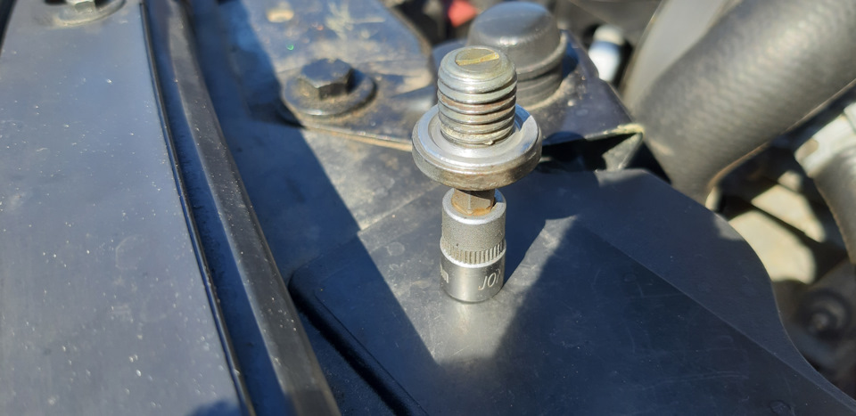 Внезапно затроила. Часть 3. Замена форсунок или 175тр за апрель-май ...