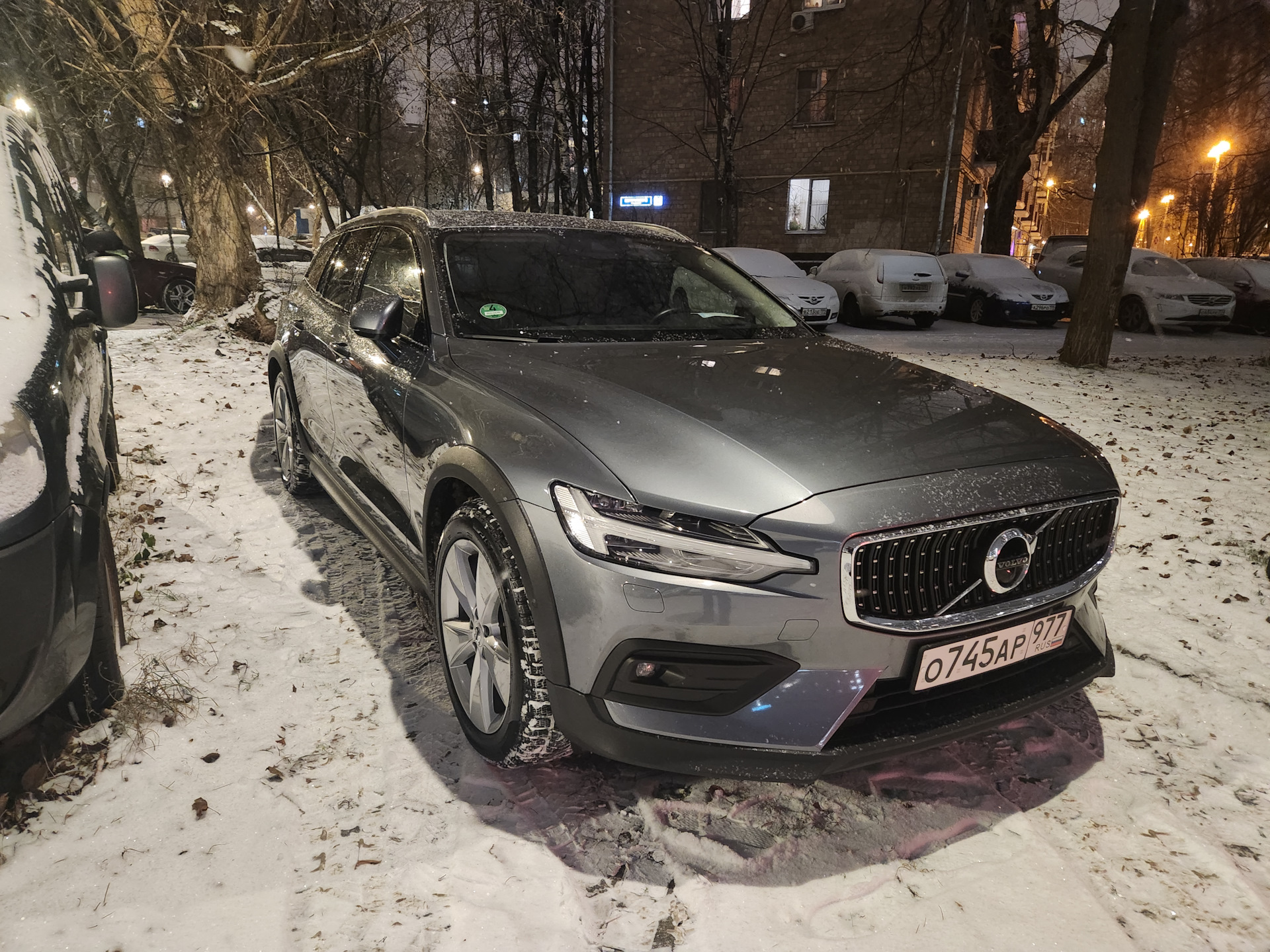 Лечим"болячки" — Volvo V60 Cross Country (2G), 2 л, 2020 года | визит ...