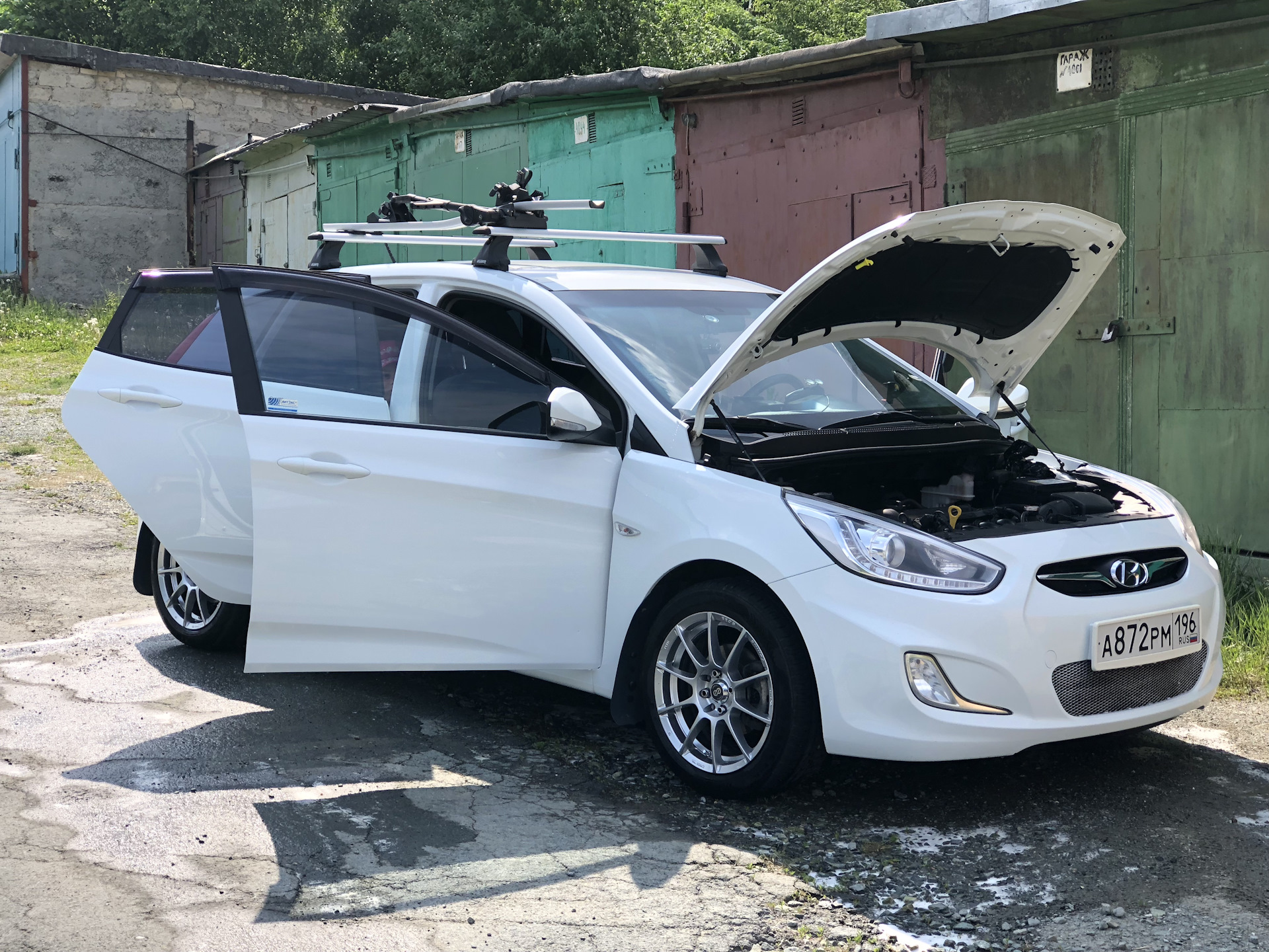 Шах и мат гарантийные атеисты — Hyundai Solaris (1G), 1,6 л, 2013 года | визит на сервис | DRIVE2