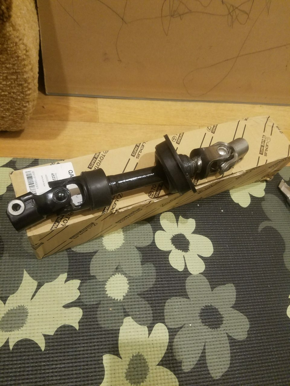 Стук и люфт руля. Замена рулевого вала. — Toyota Camry (XV40), 2,4 л ...