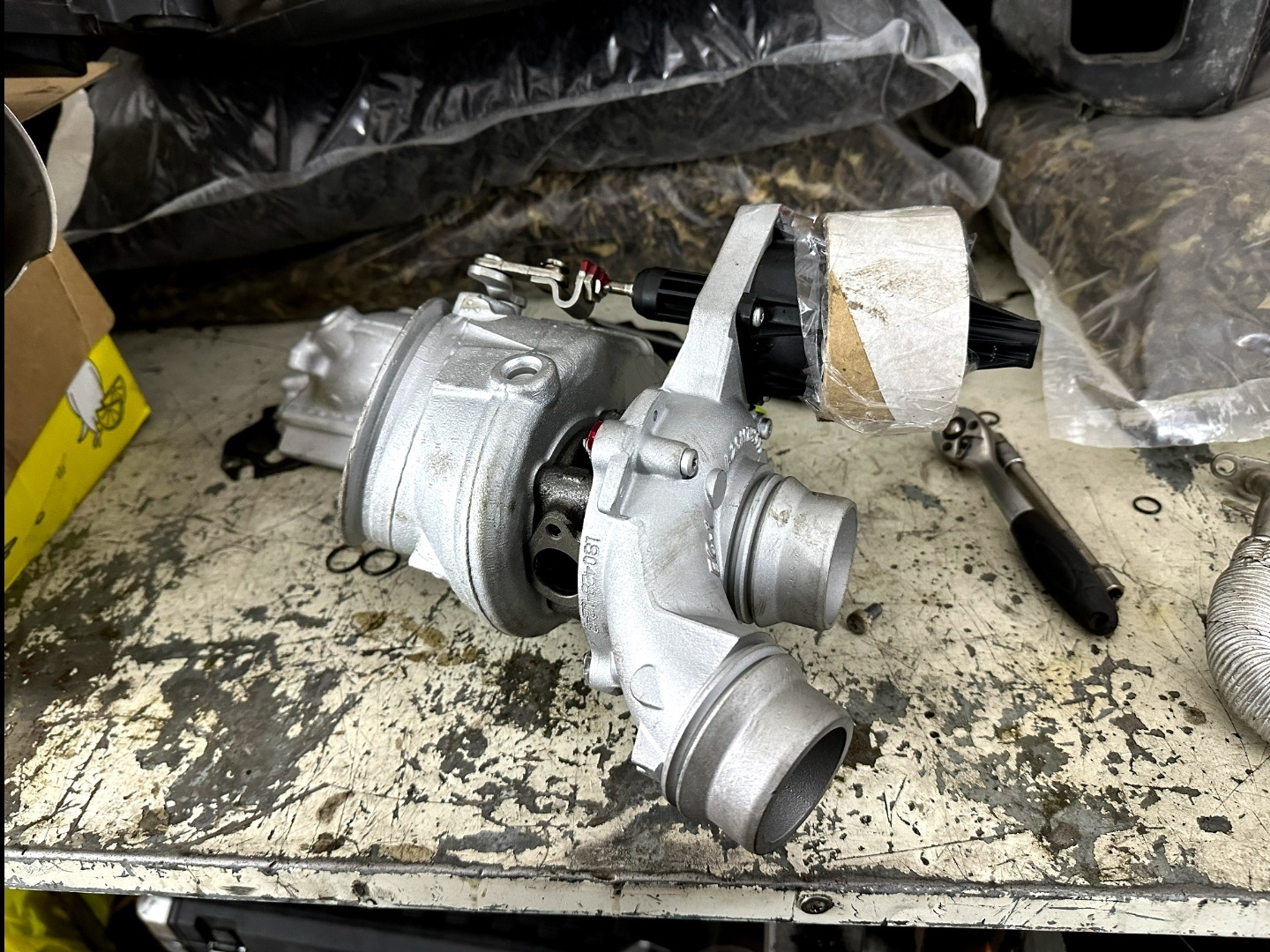 Замена турбокомпрессора b38 — BMW 1 series (F20), 1,5 л, 2016 года ...