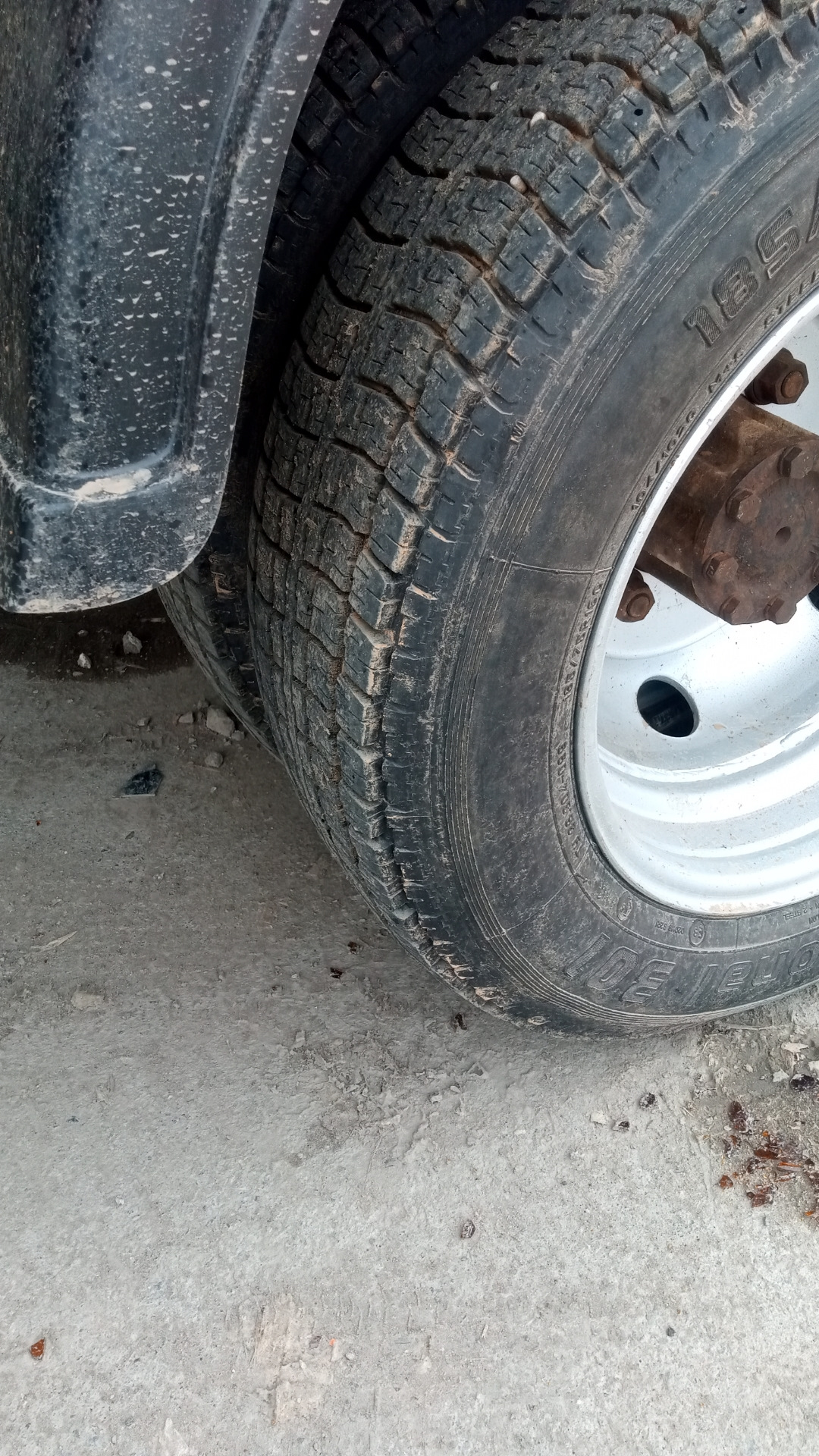 Диски усиленные Astero на перед поставил летнюю Матадор. — ГАЗ Газель, 2,2 л, 2006 года ...