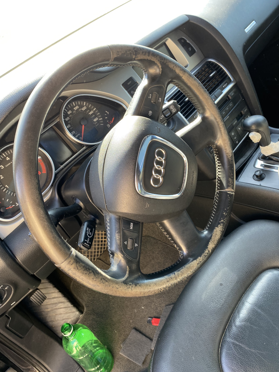 Жидкая кожа — Audi Q7 (1G), 3,6 л, 2007 года | аксессуары | DRIVE2