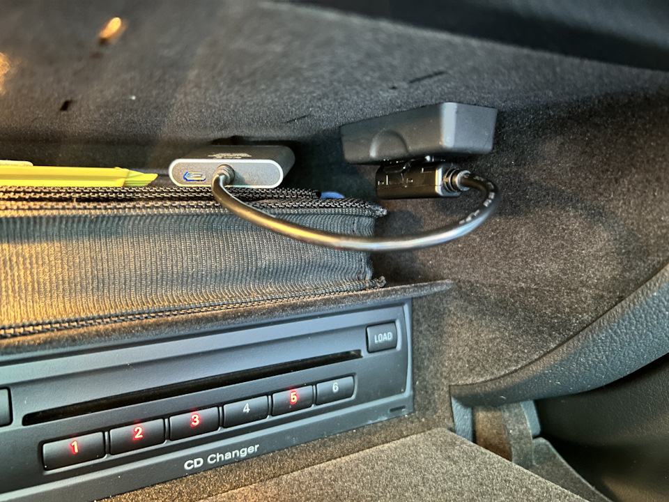 06 — Tune2Air + Original шнурок Audi-Ligting — Audi A6 Avant (C6), 3 л, 2011 года | аксессуары ...