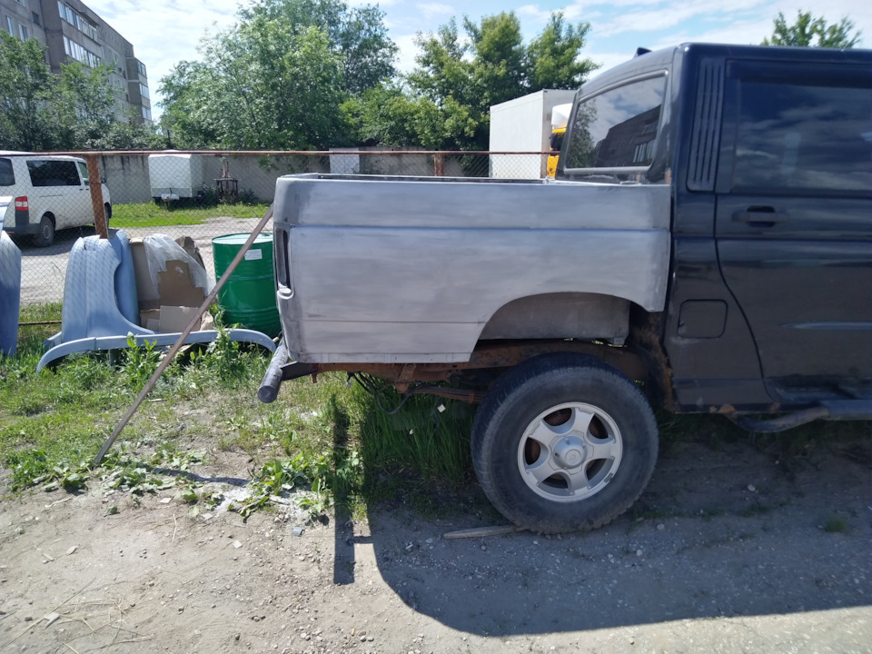 Примерили стеклопластиковый грузовой отсек УАЗ PATRIOT PICKUP ...