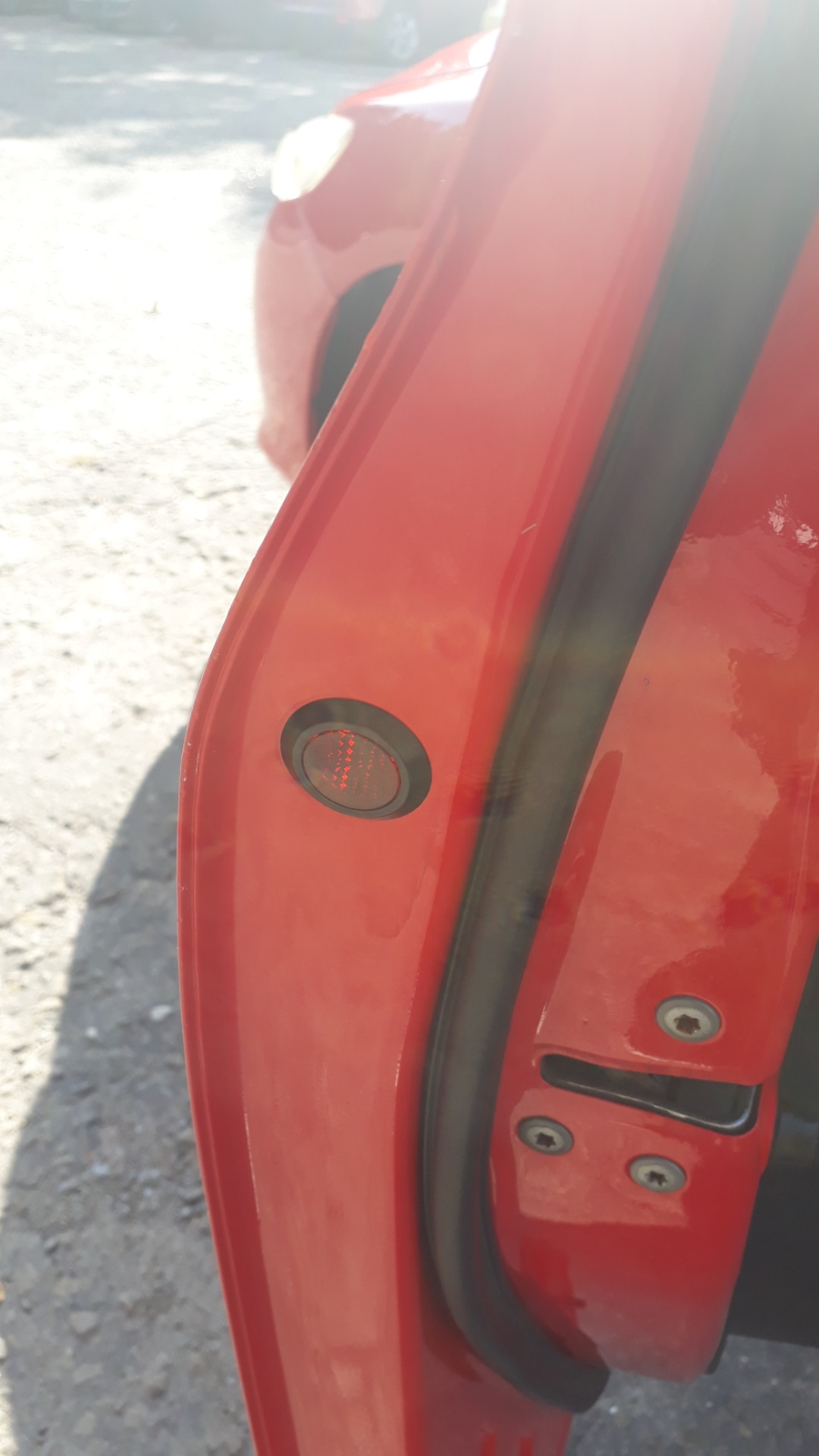 Заглушки-катафоты и бронепленка для отбойников двери. — Toyota Corolla ...