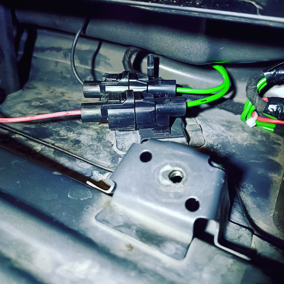 Ветровое стекло с полным подогревом. Установка и подключение. — KIA ...