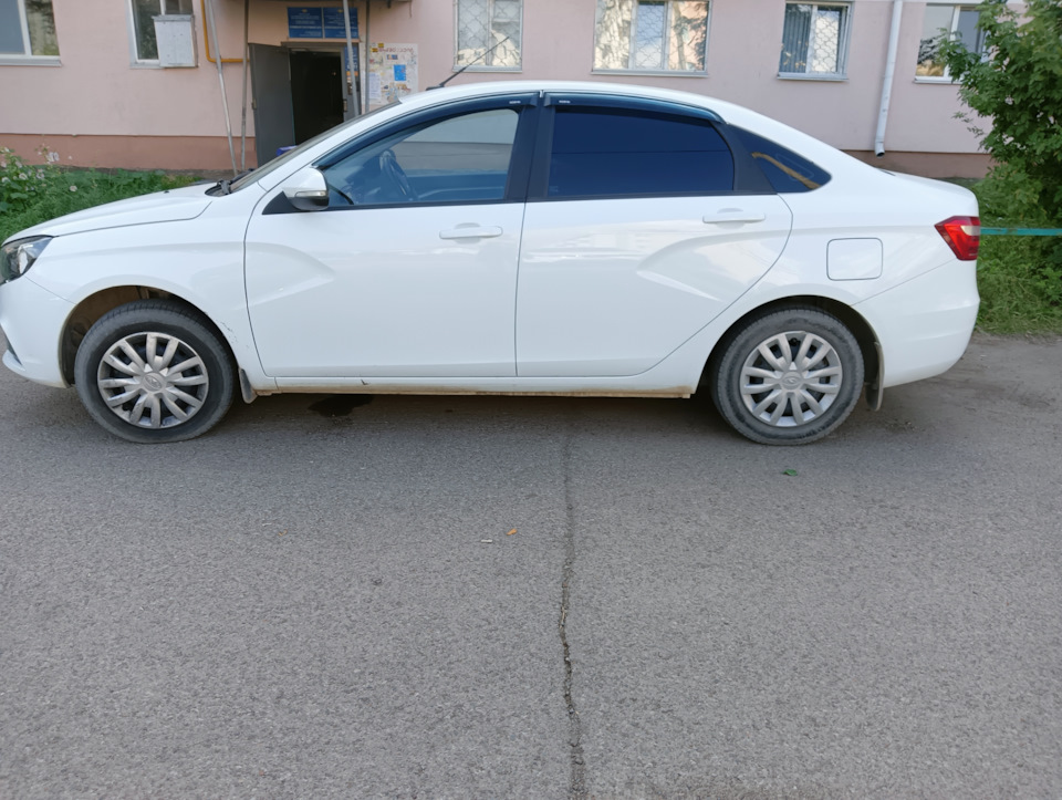 Колеса Веста Кросс R17 — Lada Vesta (NG), 1,6 л, 2023 года | колёсные ...