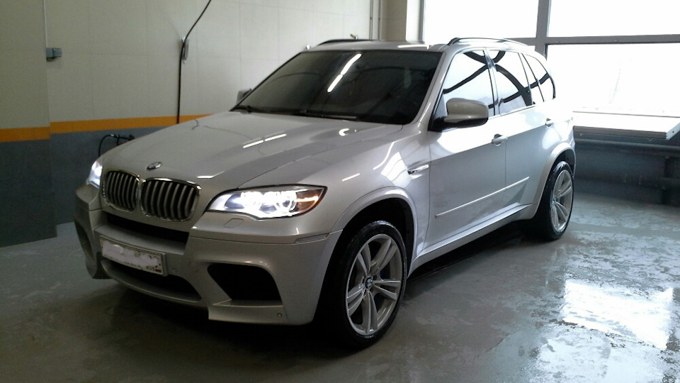 Фары на х6 е71 — BMW X5 (E70), 3 л, 2007 года | аксессуары | DRIVE2