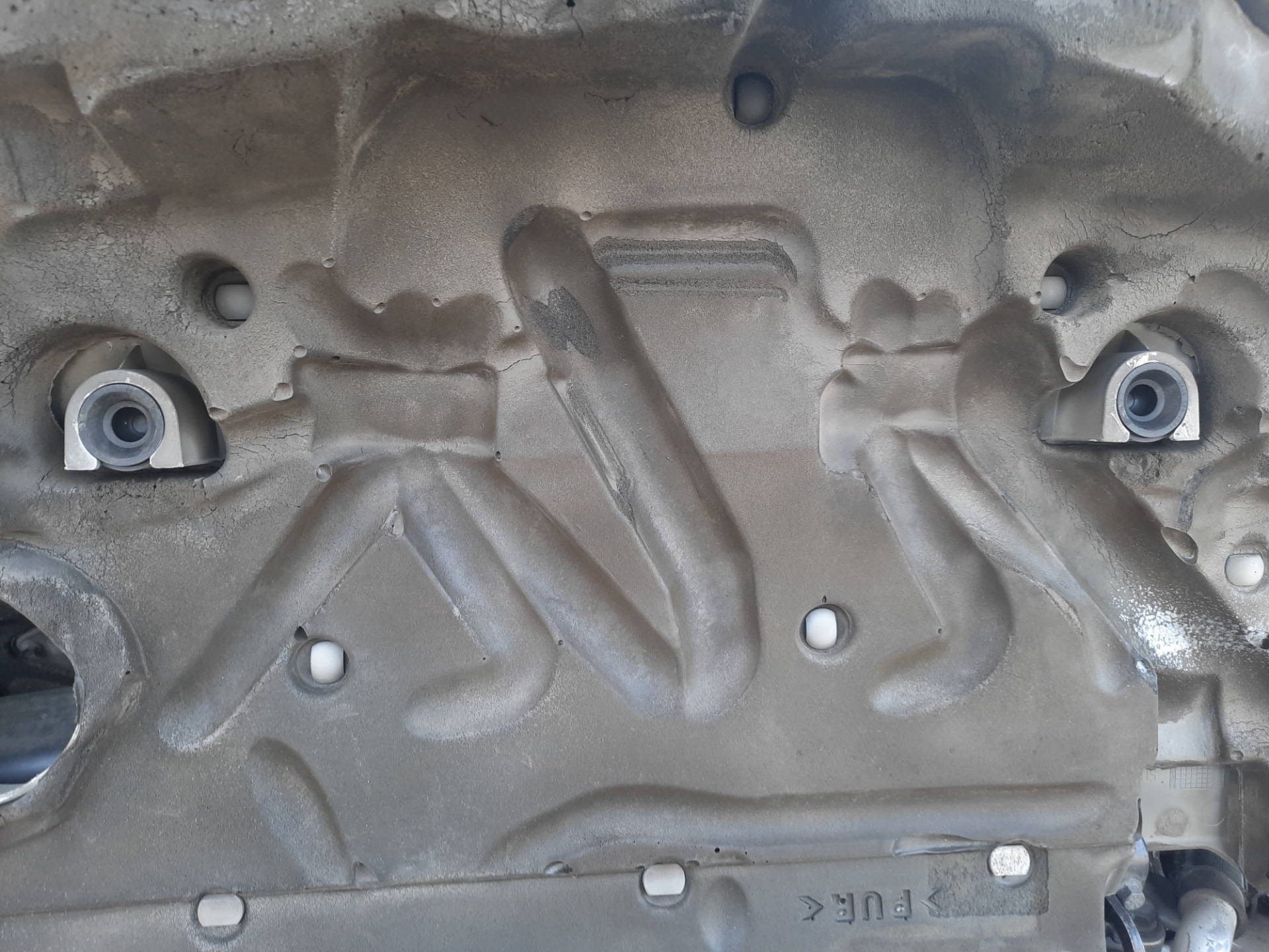 дребезжание накладки на двс давай до свидания — Volvo XC90 (1G), 2,4 л ...