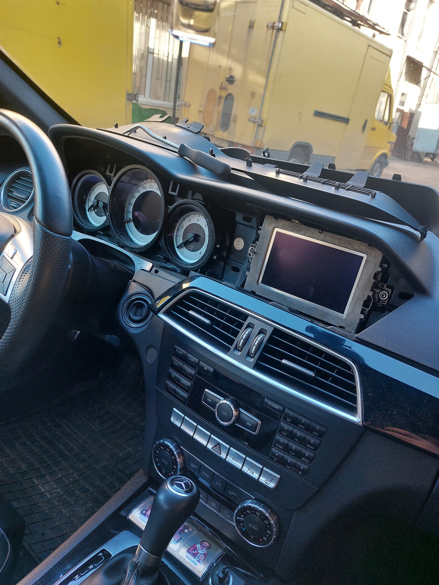 Command — Mercedes-Benz C-Class (W204), 1,6 л, 2013 года | стайлинг ...