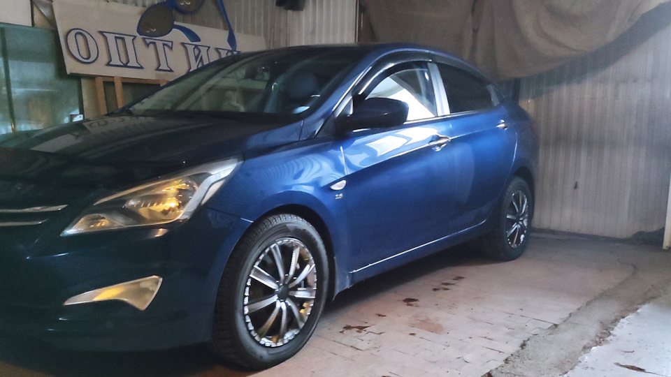 Продано — Hyundai Solaris (1G), 1,6 л, 2015 года | другое | DRIVE2