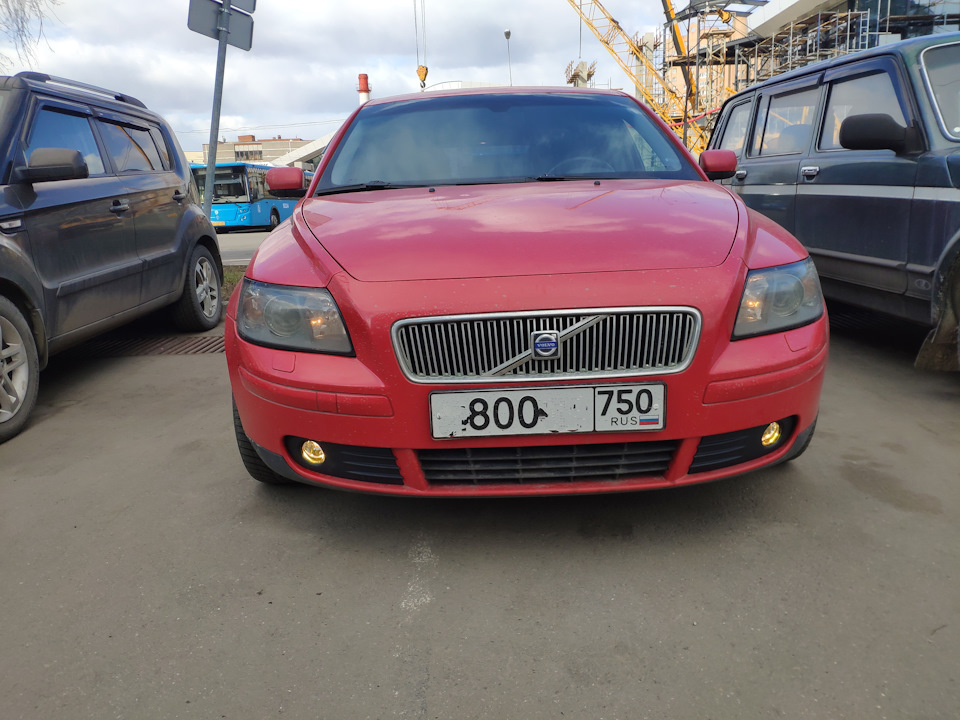 Установка туманок — Volvo V50, 2,4 л, 2005 года | стайлинг | DRIVE2