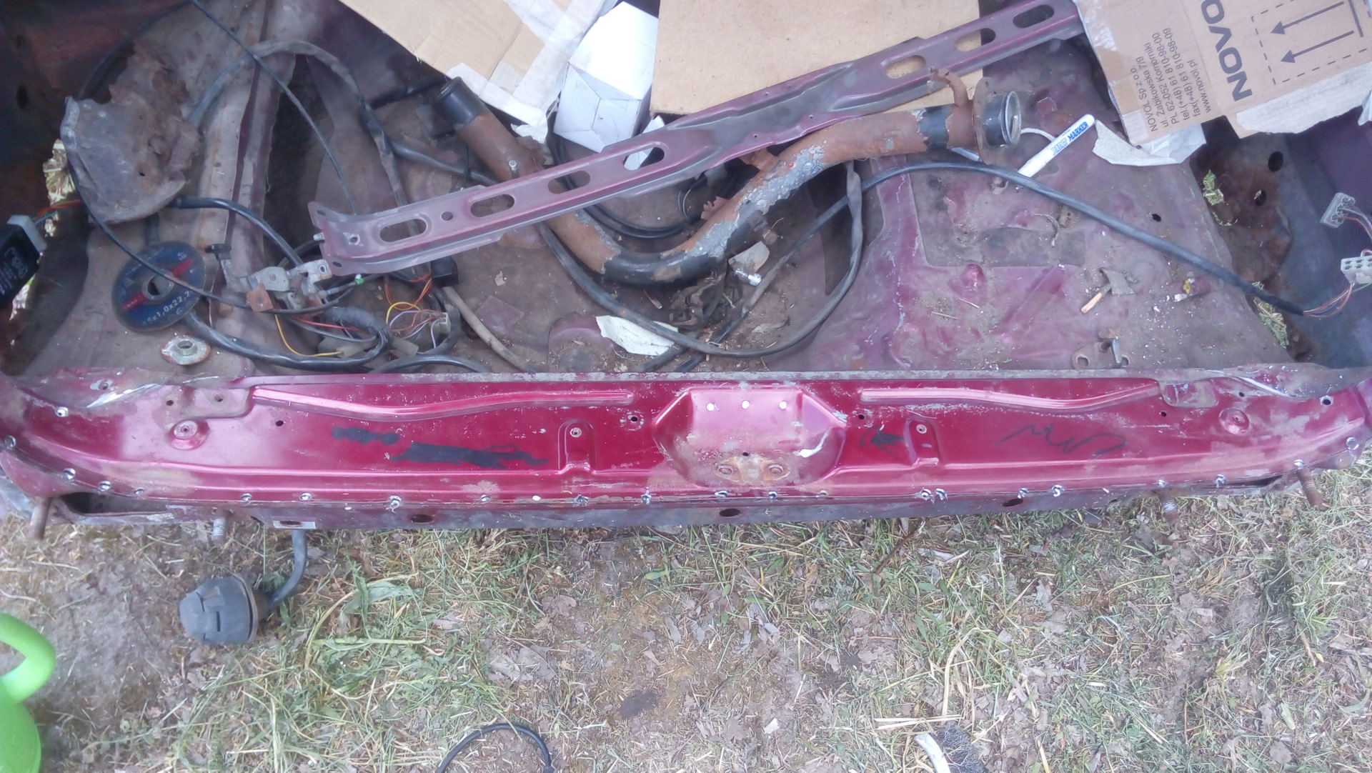 На запчасти — Mazda 626 III (GD), 2 л, 1993 года | другое | DRIVE2