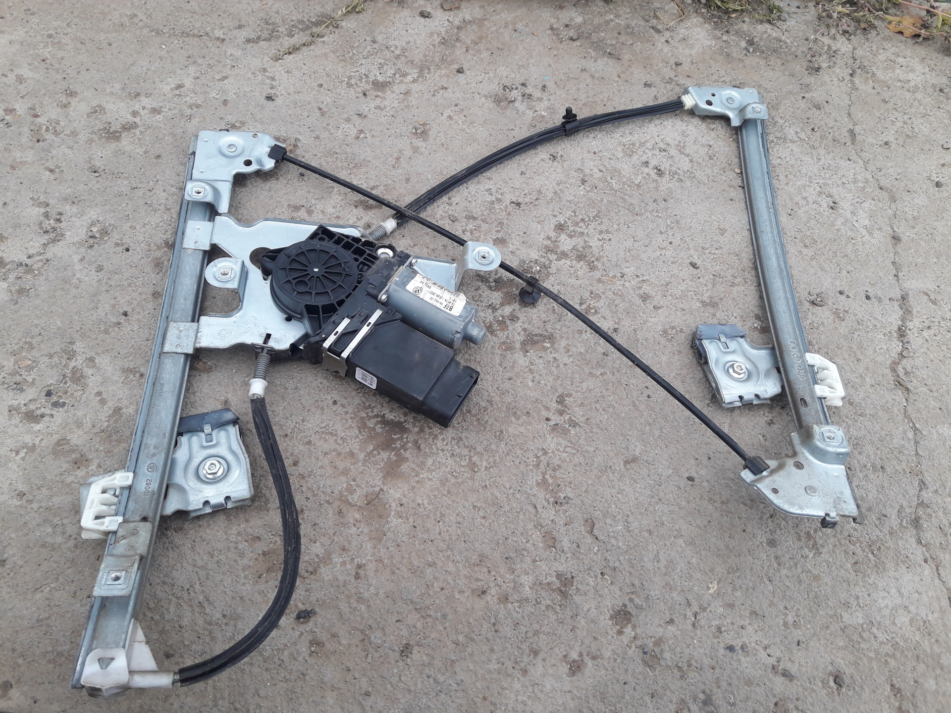 Дребезг стёкл — Skoda Octavia A4 Mk1, 1,6 л, 2007 года | своими руками ...