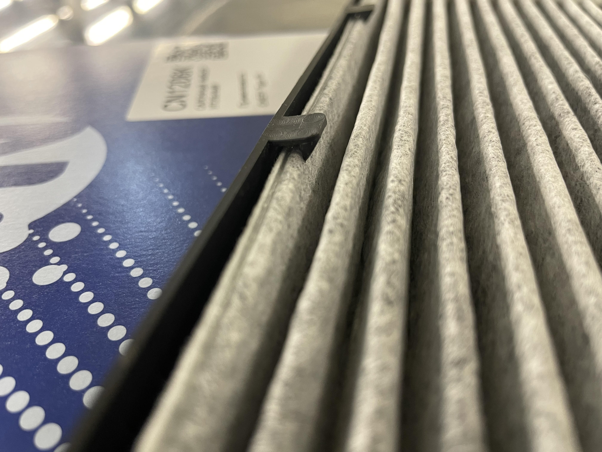 Как заменить салонный фильтр на Lifan X60, который CN1206K. Он же на ...