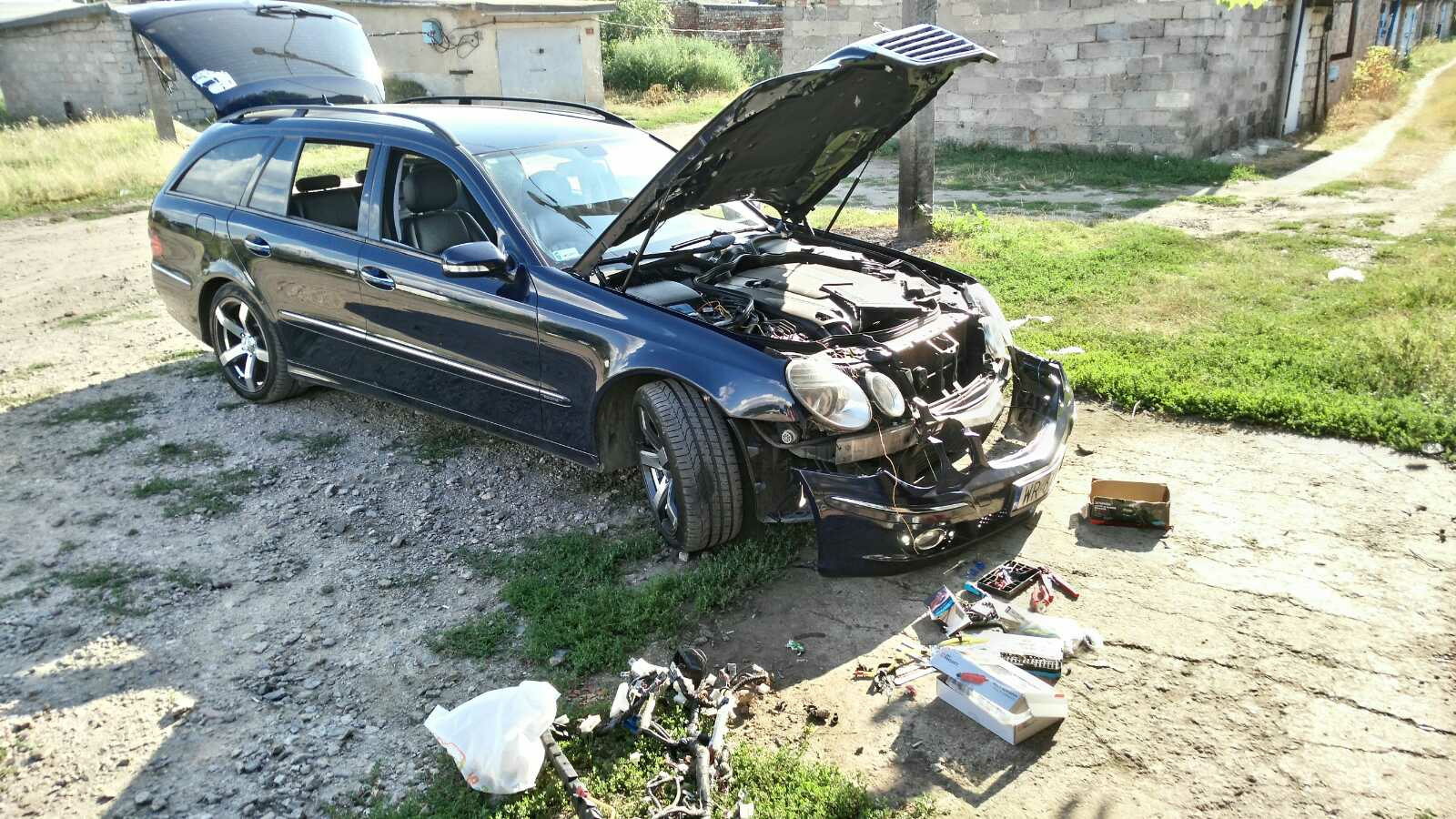 Реставрация головного света. — Mercedes-Benz E-Class Estate (S211), 2,2 л, 2008 года ...