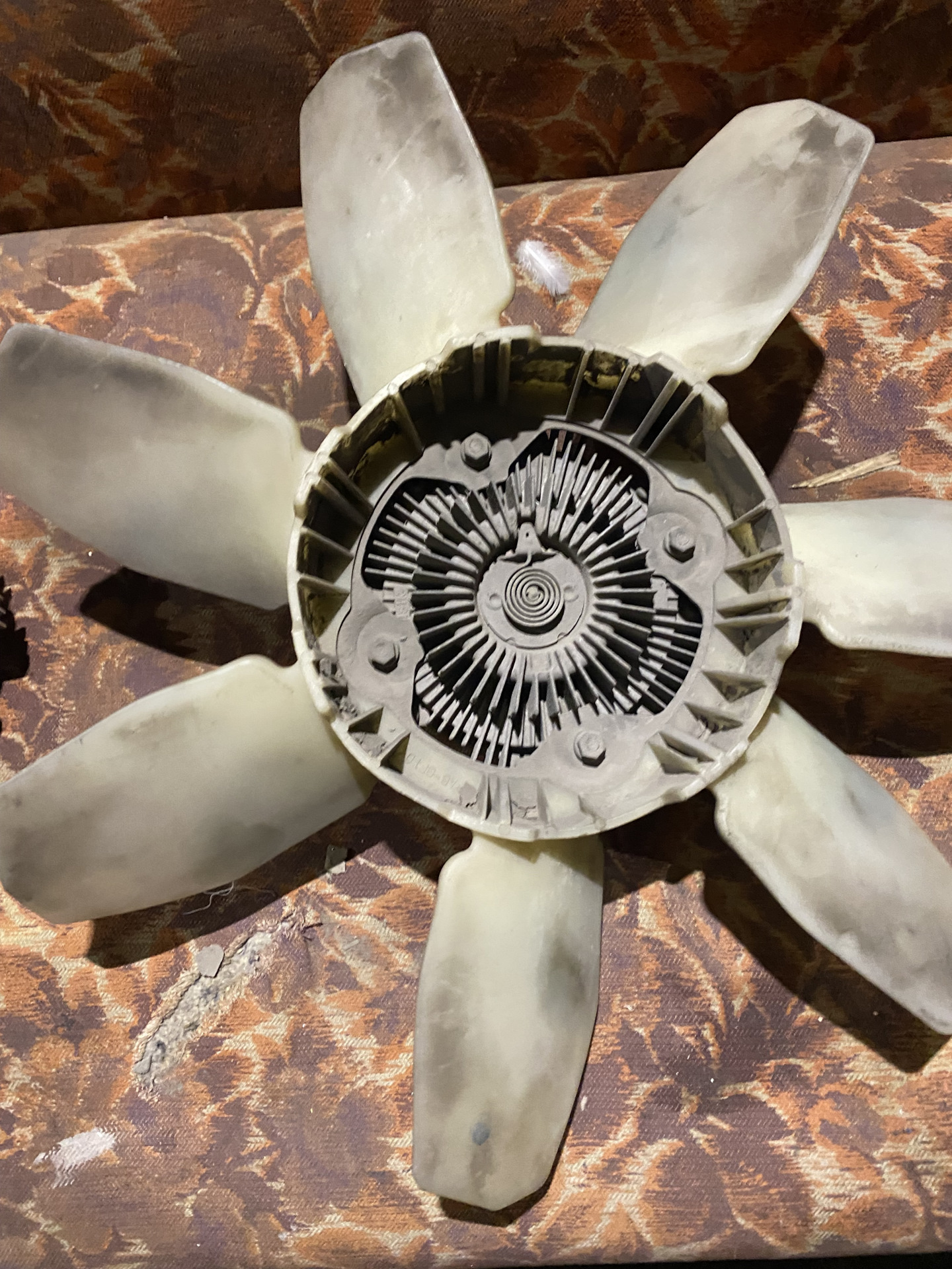 №21 (08.01.2023) — поменял вискомуфту — Toyota Land Cruiser Prado 120 ...