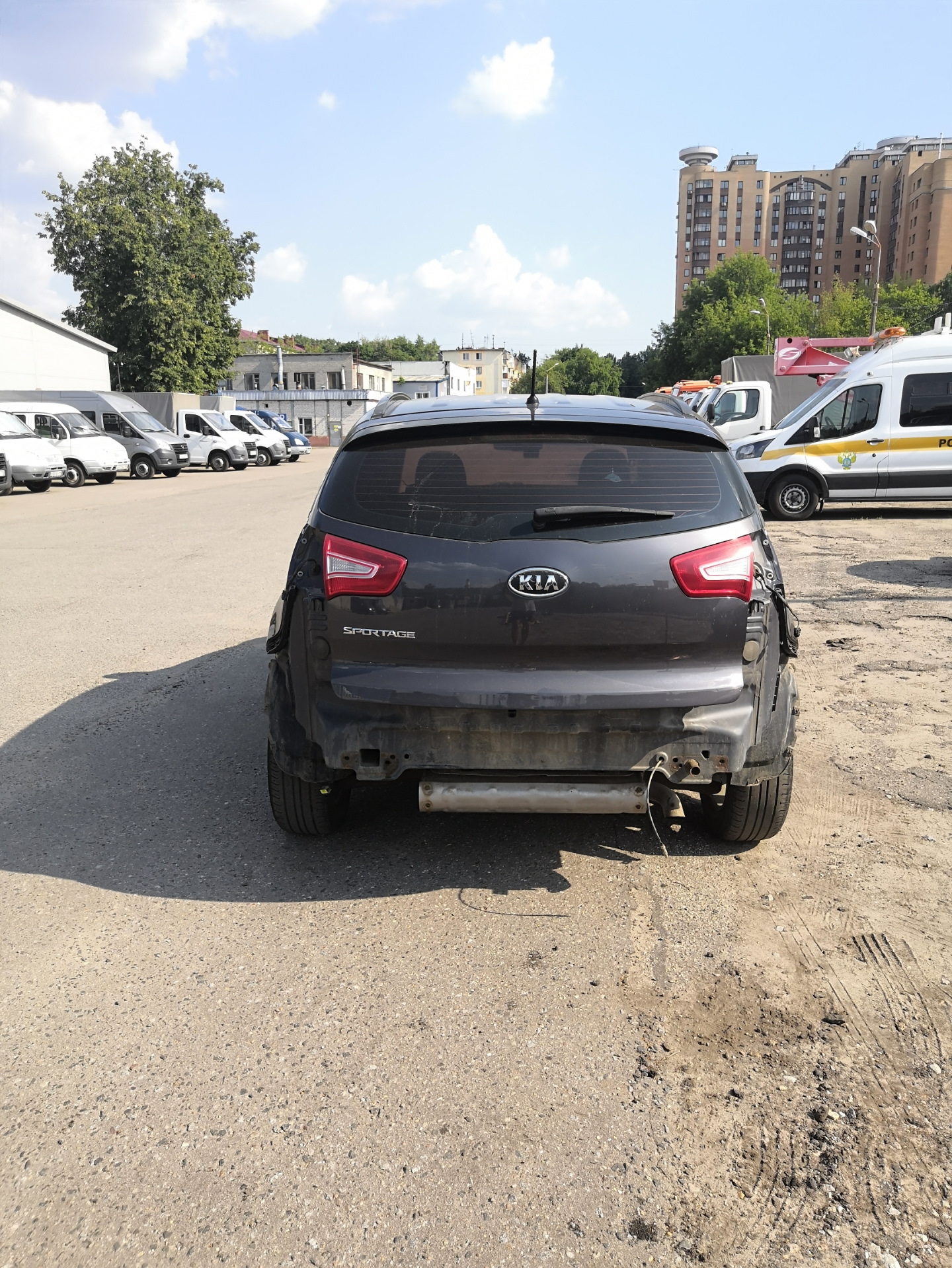 Поменял кронштейны заднего бампера — KIA Sportage (3G), 2 л, 2010 года ...