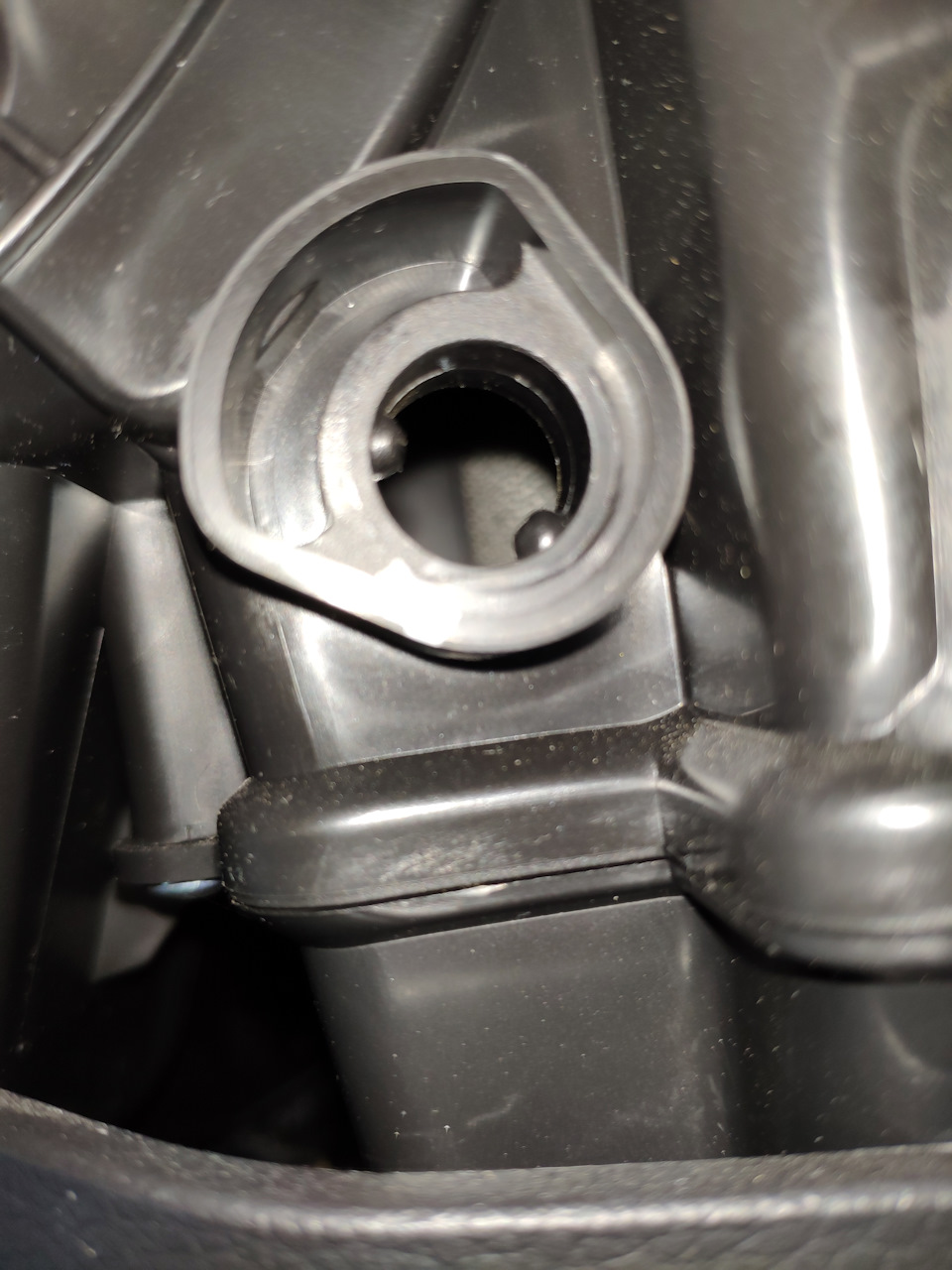 30713530 Патрубок системы охлаждения Volvo | Запчасти на DRIVE2