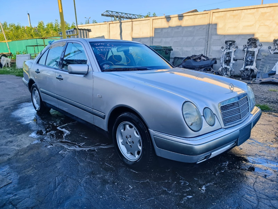 Разбираем MERCEDES E240 W210 — ДакАвто на DRIVE2