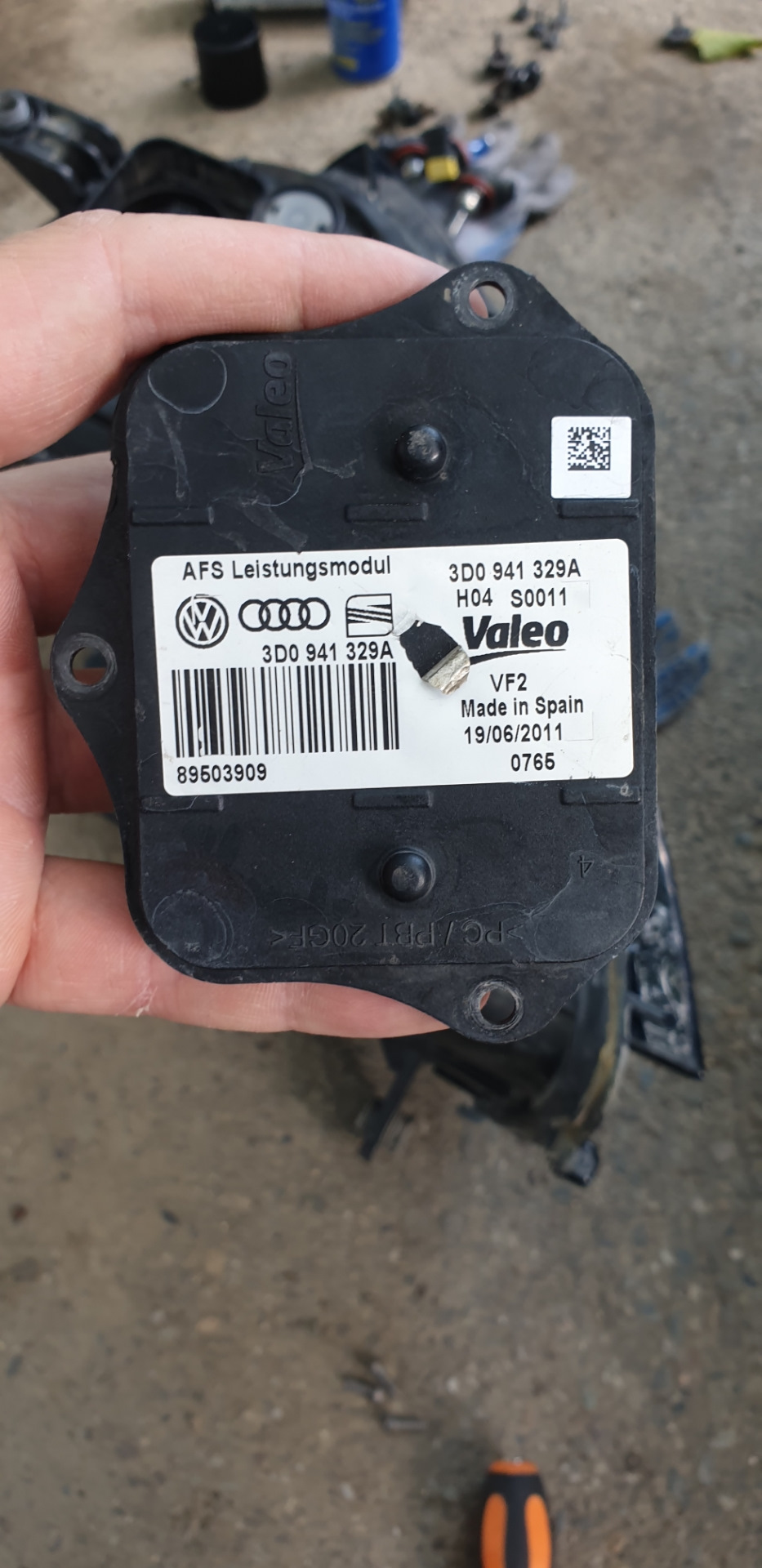 Временно! Ищу блок управления фары 3D0941329A — Volkswagen Passat B7, 2 л, 2012 года ...