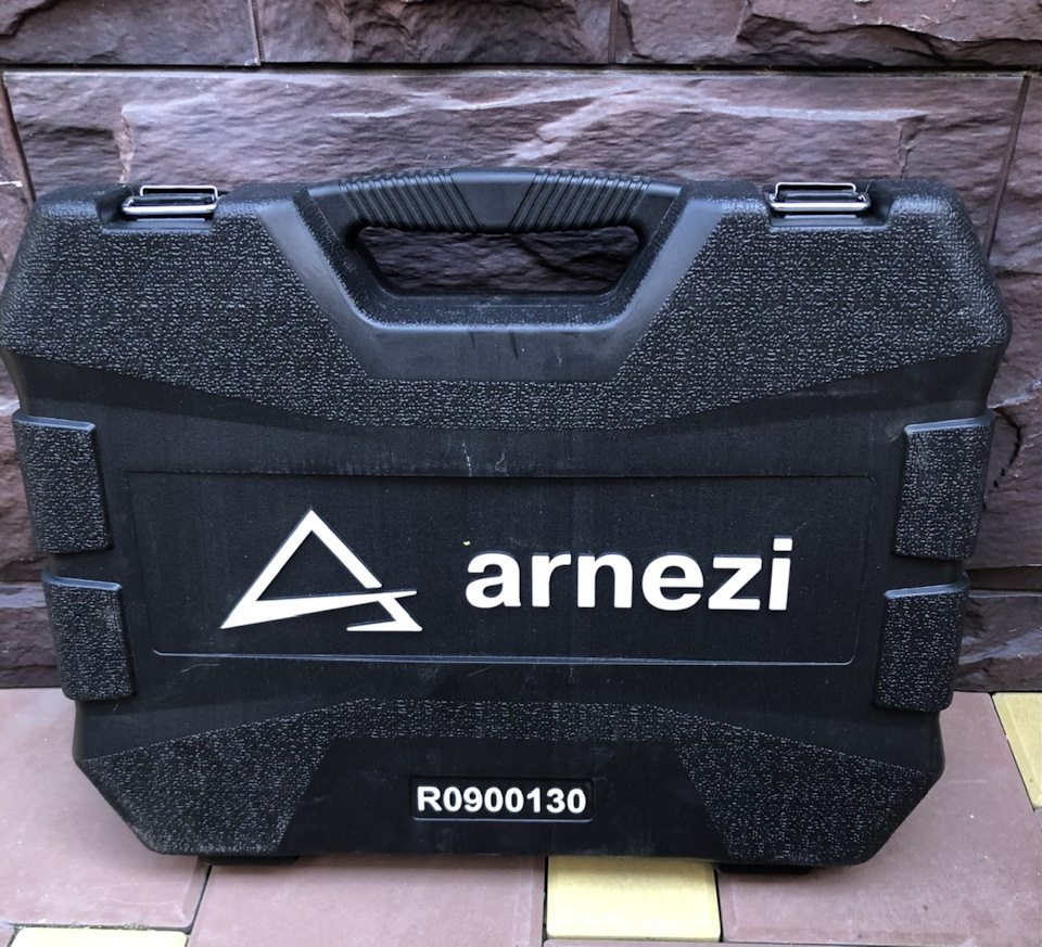 Один из лучших подарков! Набор инструментов ARNEZI R0900130. — Lexus CT 200h, 1,8 л, 2011 года ...