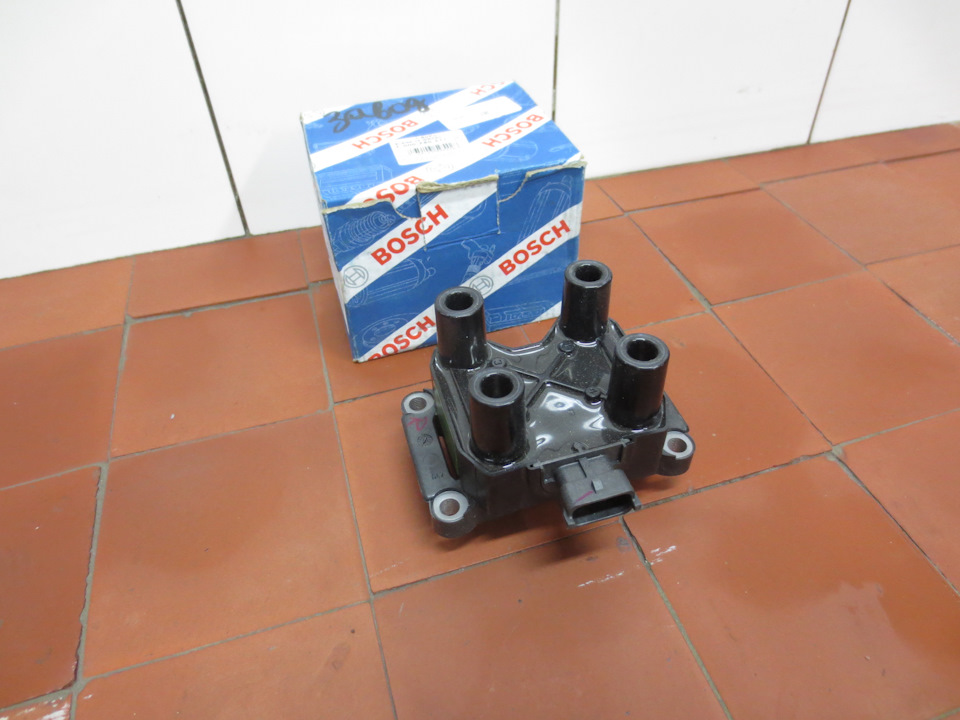 Катушка зажигания Bosch 2111-3705010 (Bosch F000ZS0211) ВАЗ 8кл. — DRIVE2