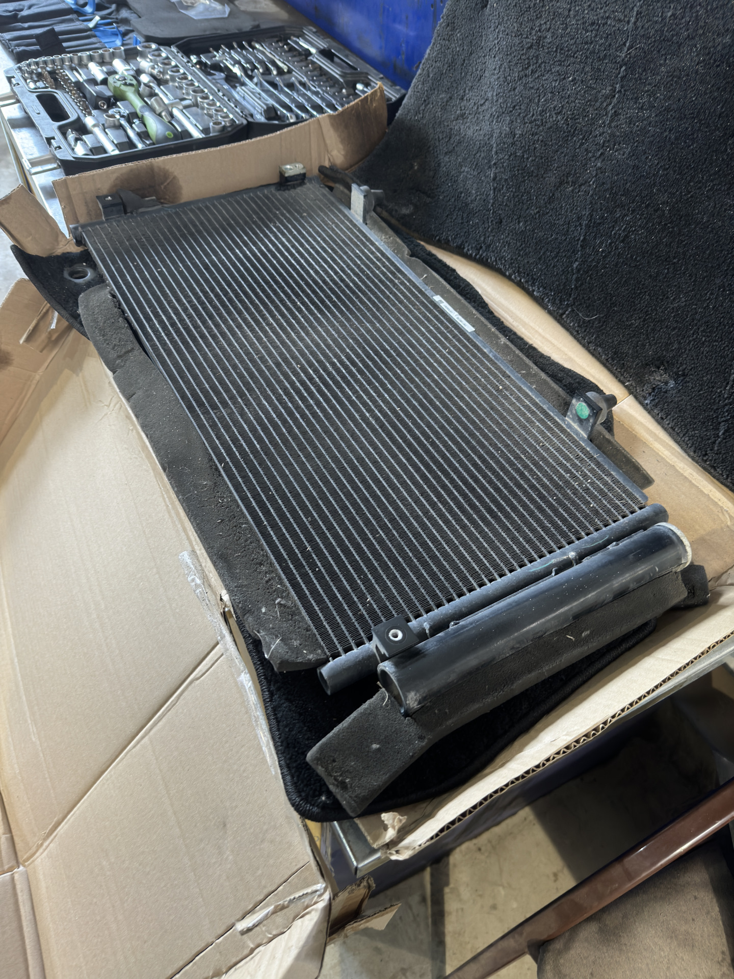 Замена радиатора кондиционера — Subaru Levorg (VM), 1,6 л, 2014 года ...