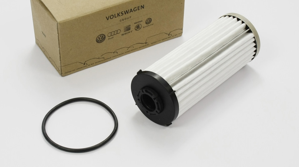 0GC325183A Вставка для масляного фильтра с комплектом прокладок VAG ...