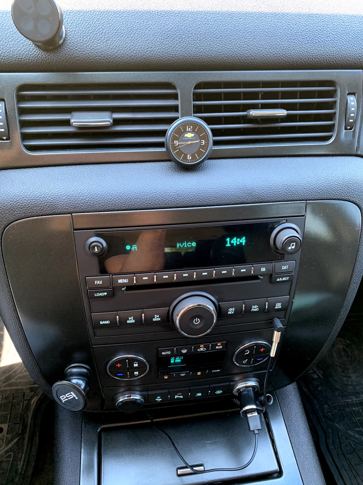 Одна голова хорошо, а две лучше! — Chevrolet Tahoe (GMT900), 5,3 л ...