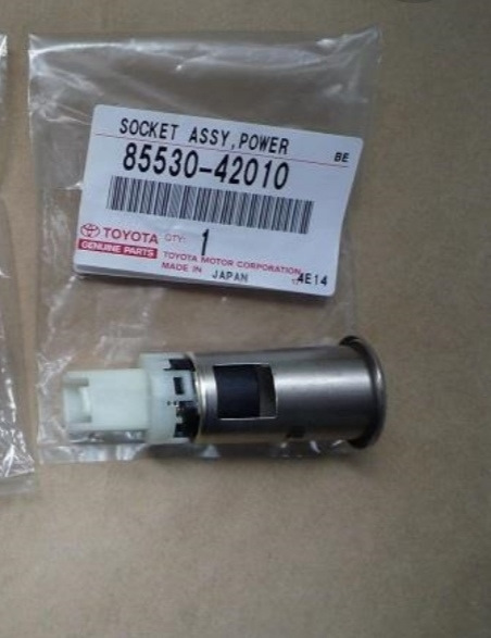 8553042010 Гнездо прикуривателя TOYOTA LEXUS | Запчасти на DRIVE2
