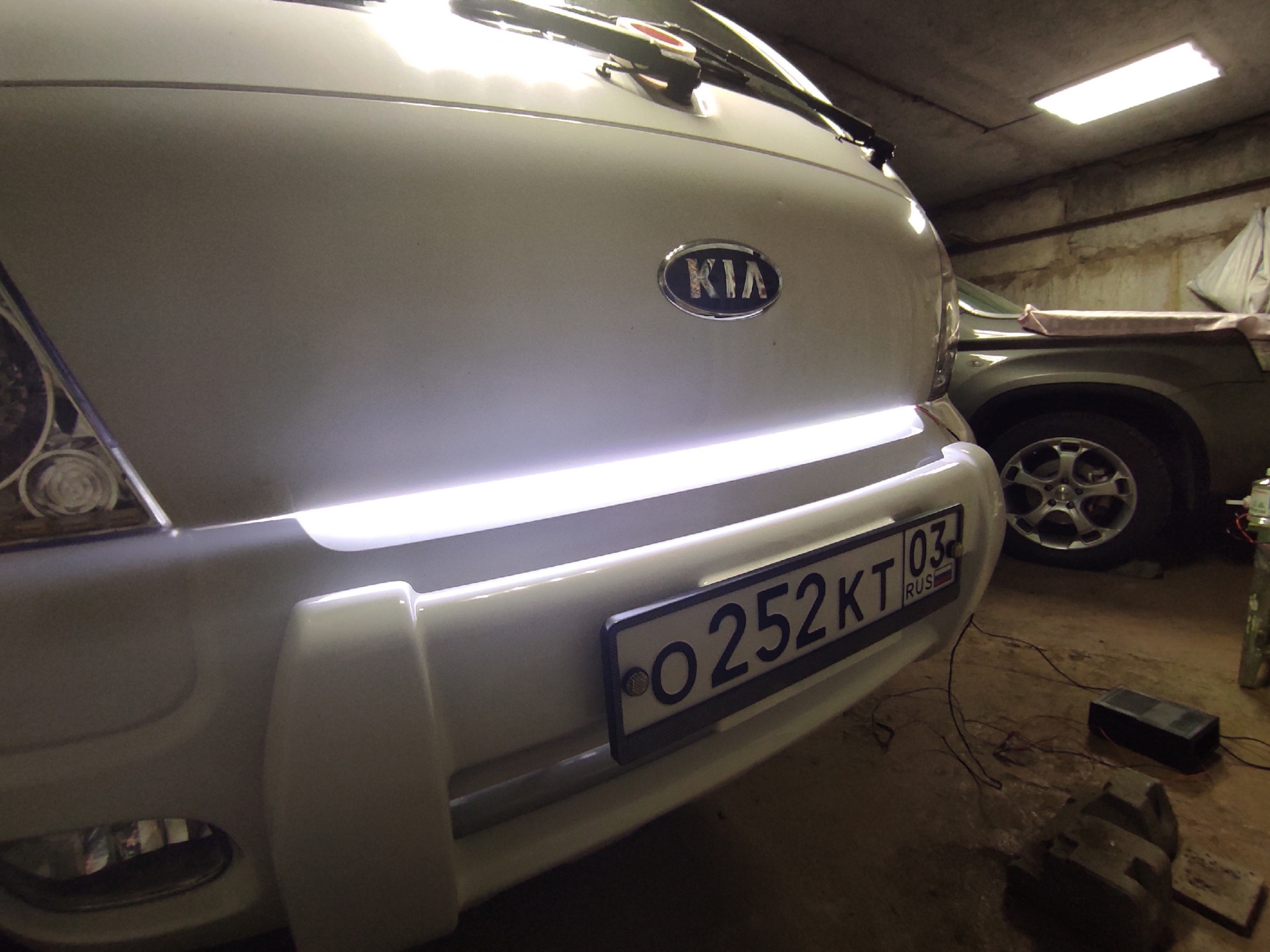 Световая полоса — KIA Bongo (4G), 2,9 л, 2012 года | тюнинг | DRIVE2