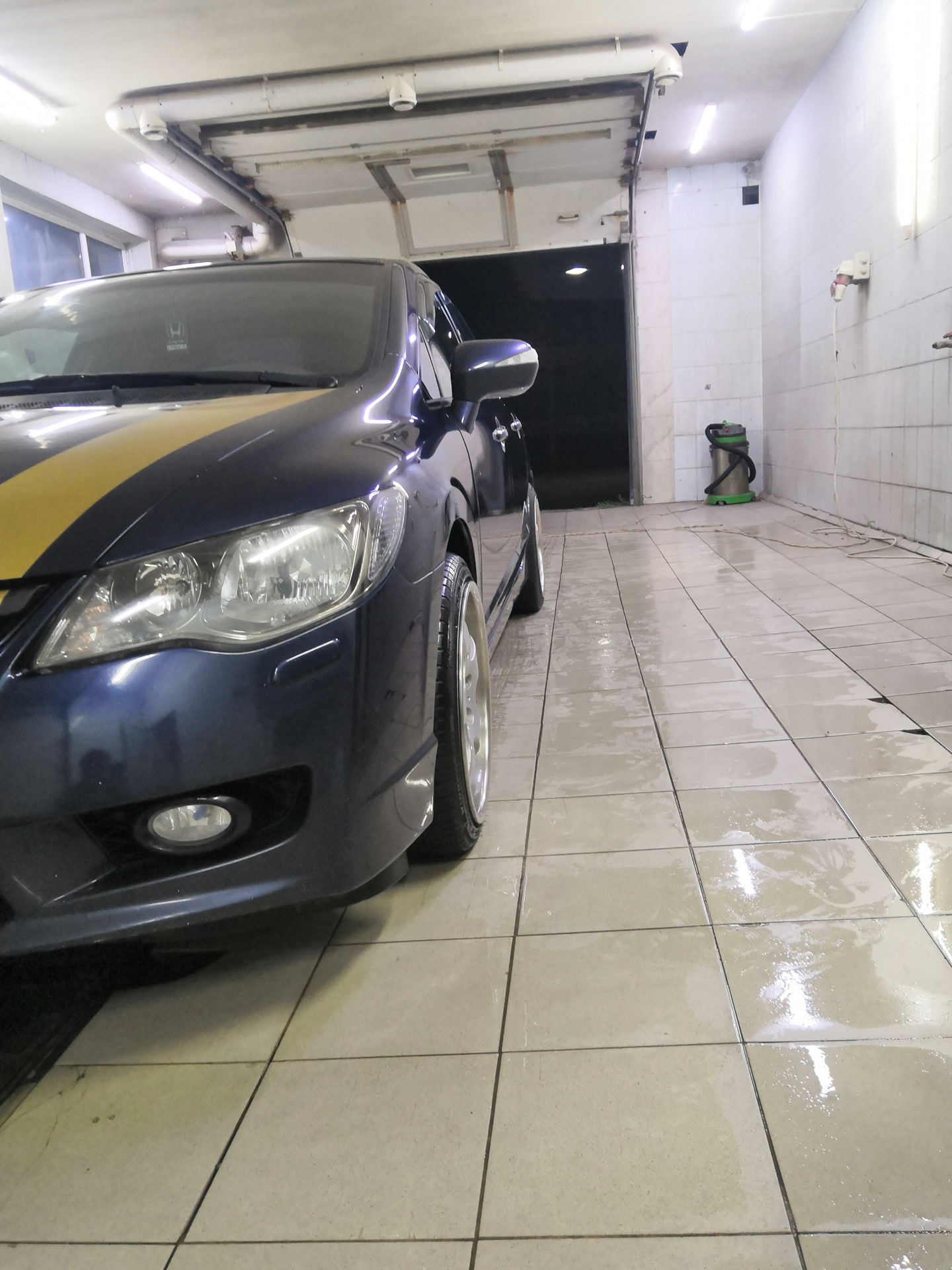 Проставки по 20мм — Honda Civic 4D (8G), 1,8 л, 2010 года | тюнинг | DRIVE2