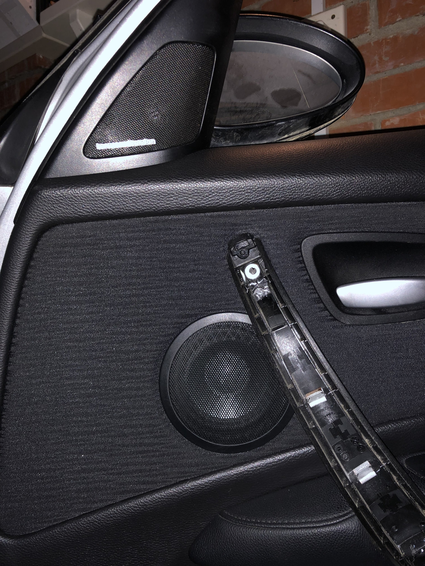 73] Динамики от Harman/Kardon [Top-HIFI] (S677A) — BMW 1 series (E81 ...