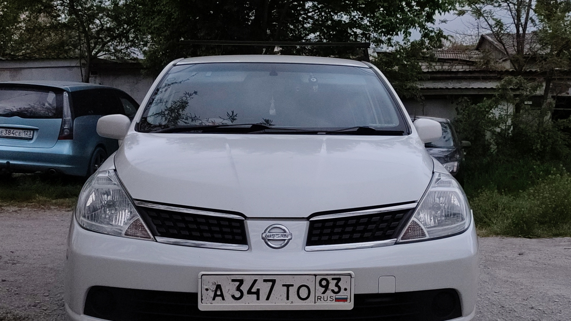 Nissan Tiida (1G) 1.5 бензиновый 2005 | E-4WD на DRIVE2