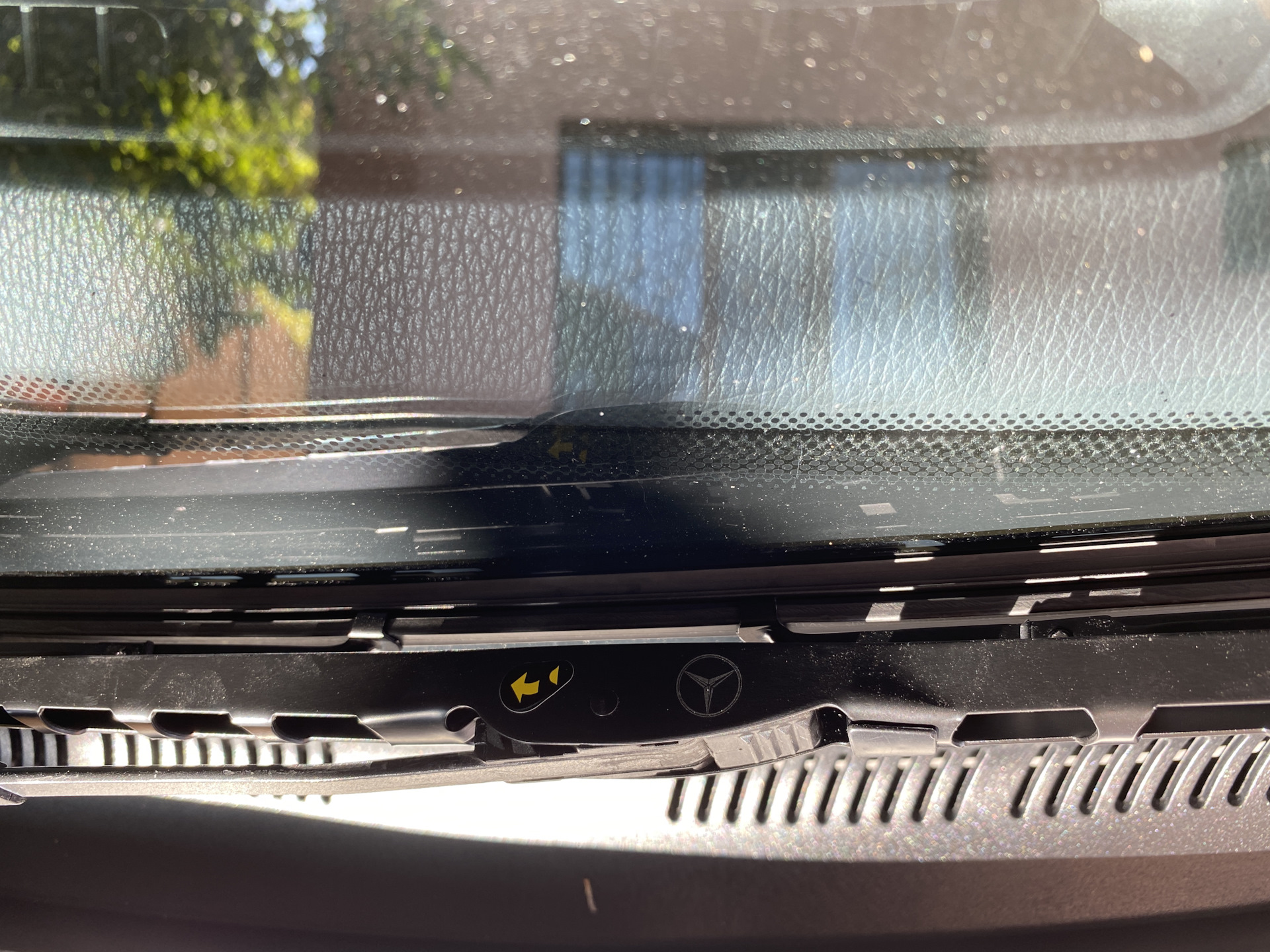 Оригинальный дворник на месте — Mercedes-Benz E 55 AMG (W210), 5,5 л ...