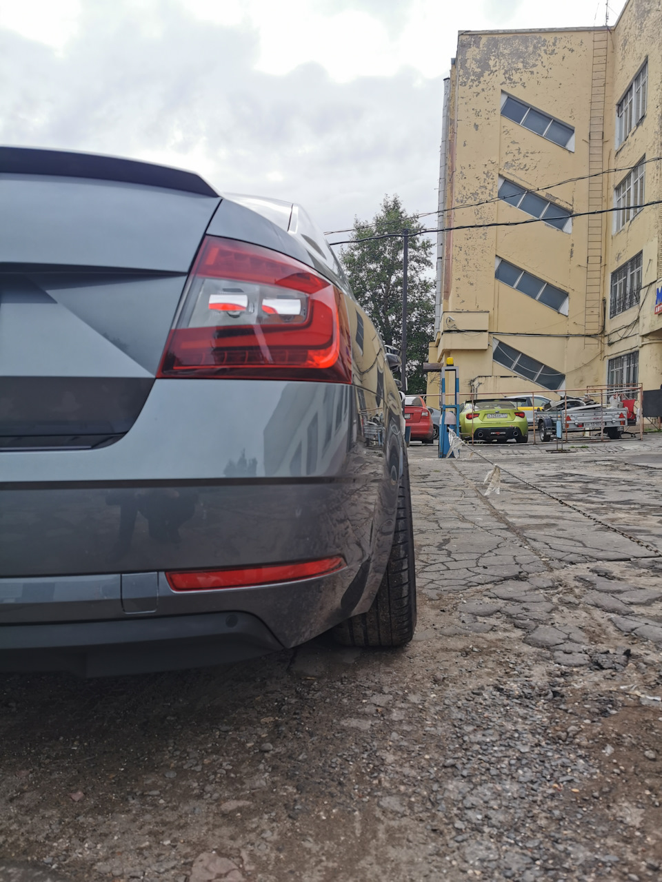 Тормоза Audi TTS 8S 4pot — Skoda Octavia A7 Mk3, 1,8 л, 2017 года ...
