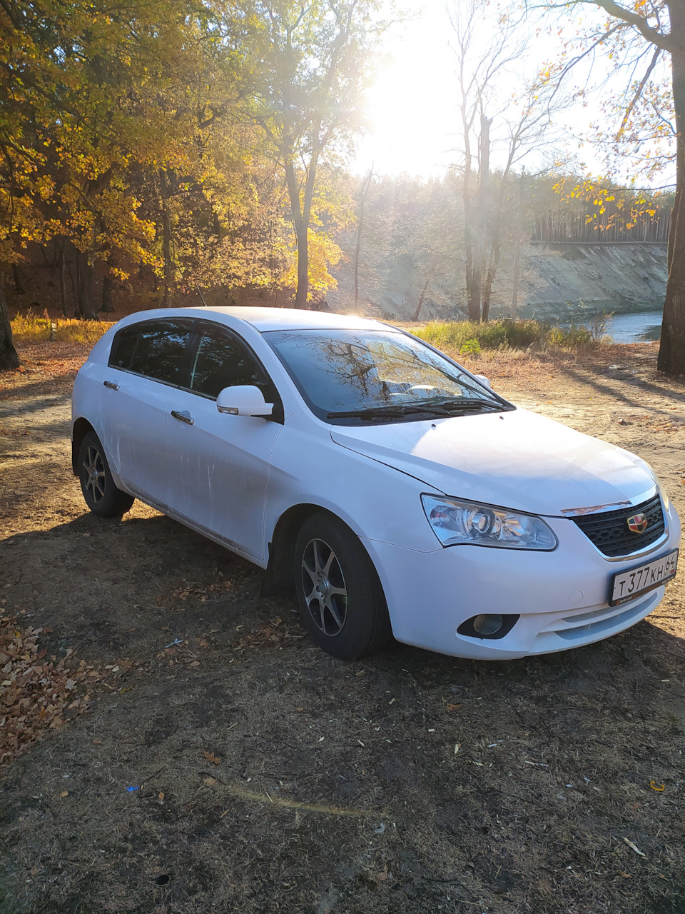 Немного осени — Geely Emgrand EC7 RV, 1,8 л, 2013 года | путешествие | DRIVE2