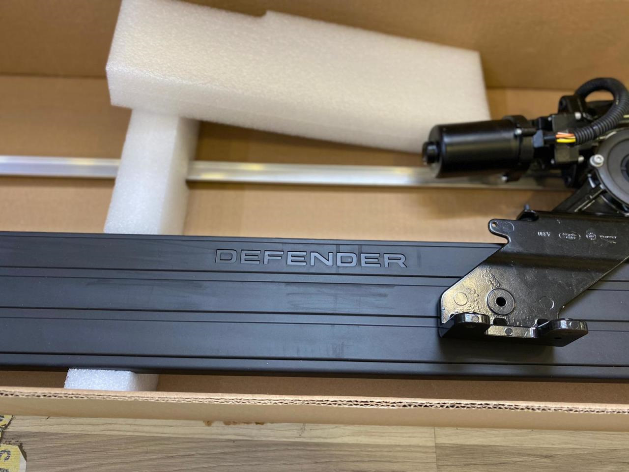 Подножка выдвижная левая, правая "полотно" | Defender 2020 — VPLEP0394 ...