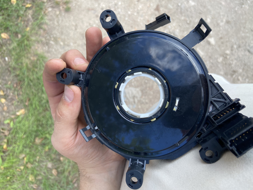 61319122381 Кассета витых пружин BMW | Запчасти на DRIVE2