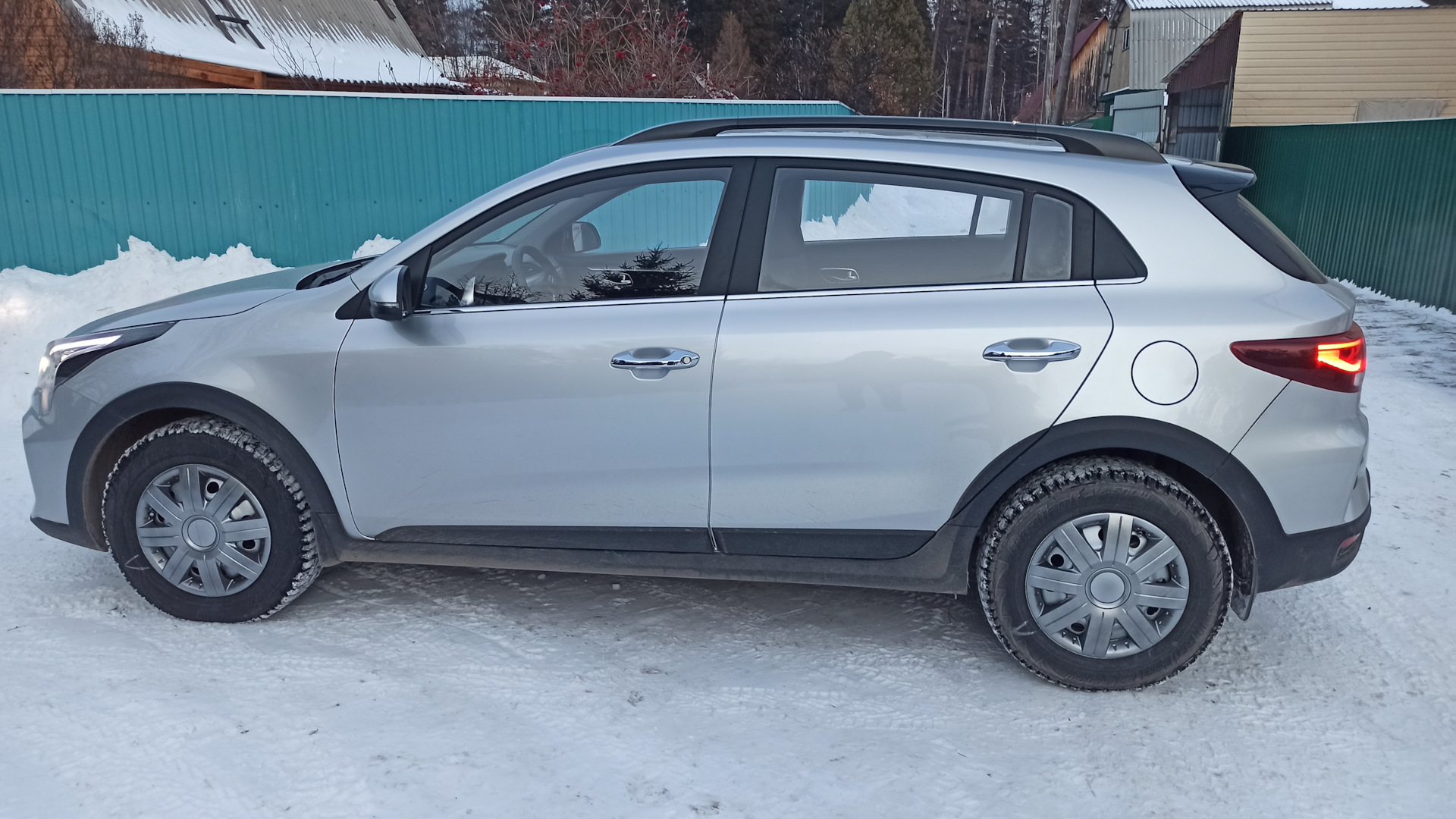 Глава VIII. Зимняя резина на 205/65R15. 27.11.2021 — KIA Rio X, 1,6 л, 2021 года | шины | DRIVE2