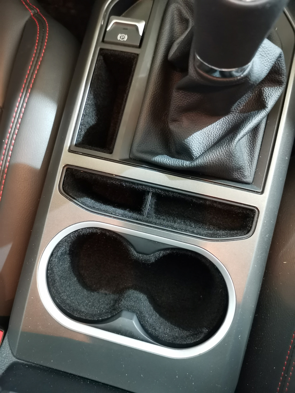 Крепления для канистр — Mitsubishi Pajero Sport (2G), 2,5 л, 2010 года ...