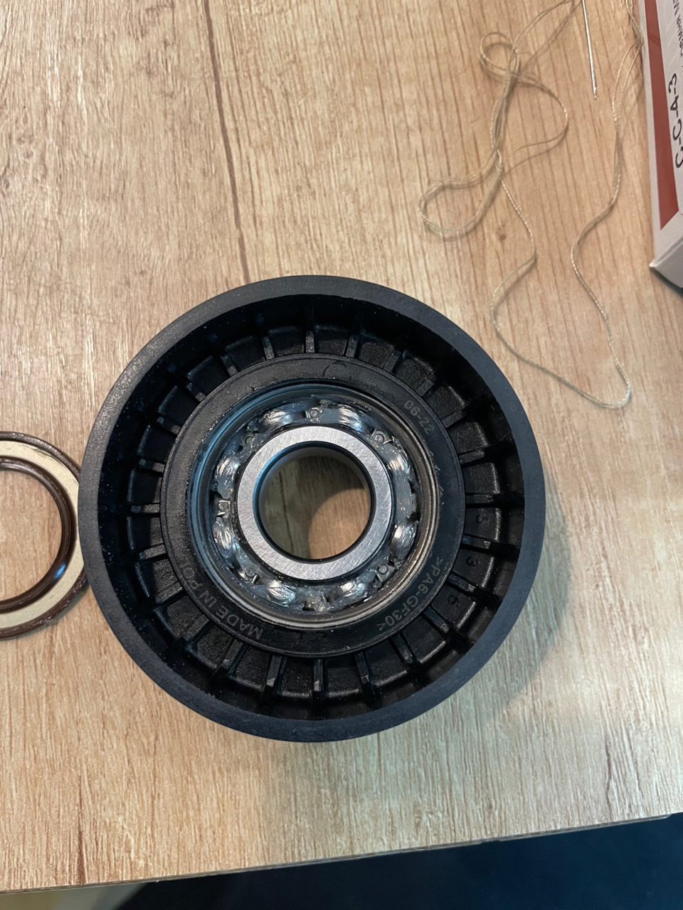 Замена приводного ремня. Держатель парковочного талона — Mercedes-Benz ...