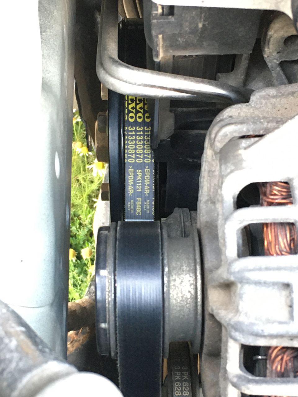 31330870 Поликлиновый ремень. Число ручьев 5 Volvo | Запчасти на DRIVE2