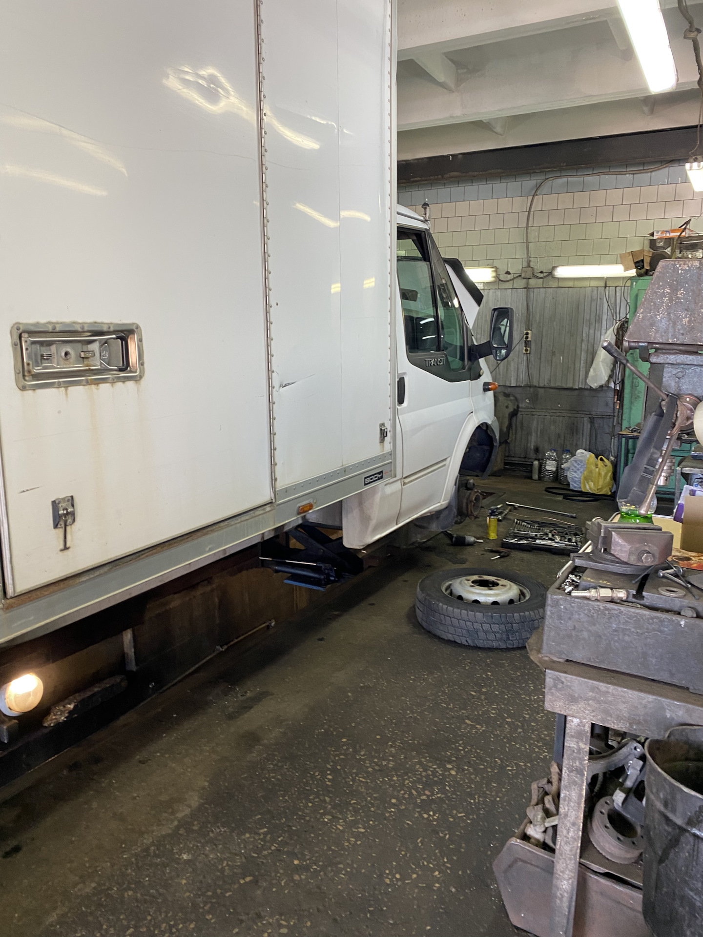 Психанул — Ford Transit (7G), 2,4 л, 2008 года | визит на сервис | DRIVE2