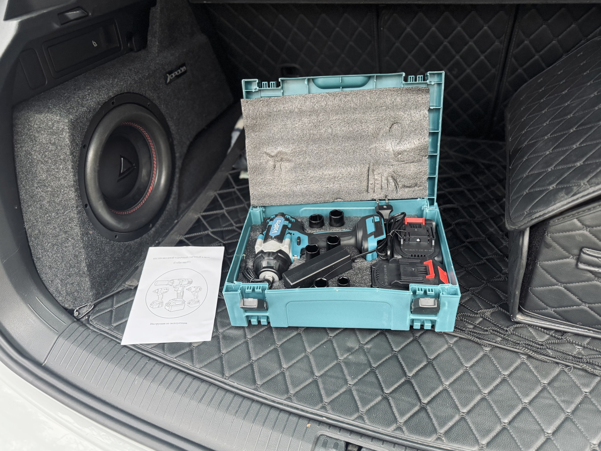 9️⃣1️⃣ Попробовал аккумуляторный гайковерт — Volkswagen Tiguan (2G), 1 ...