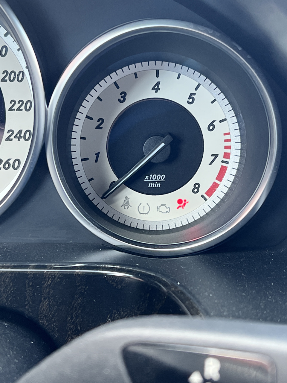 И что теперь вздумал. — Mercedes-Benz E-Class (W212), 3,5 л, 2013 года ...